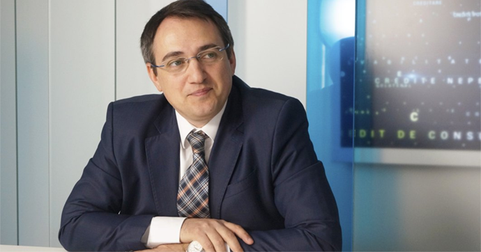 Noul card de credit AXI lansat in Romania | AXI Card